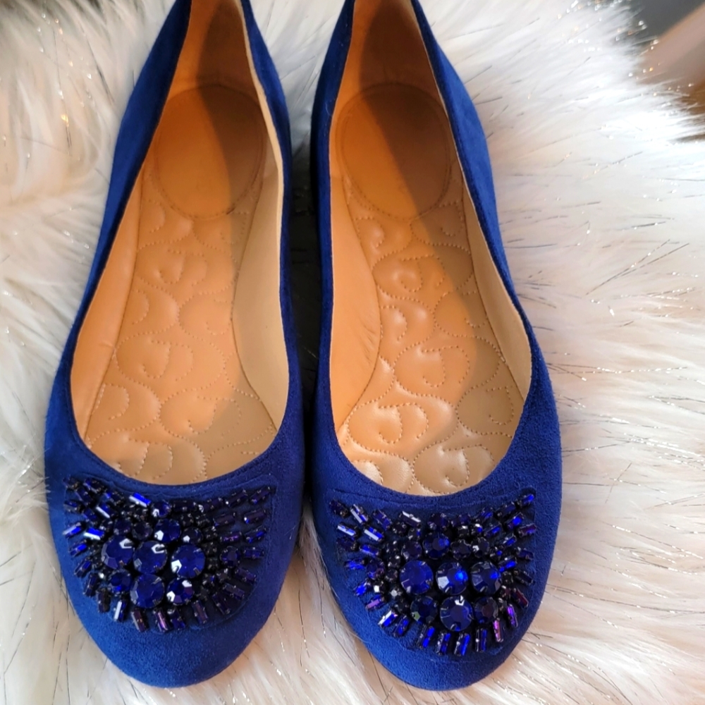 Joan & David Beautiful Flat Shoes With Jeweled Top - Gem
